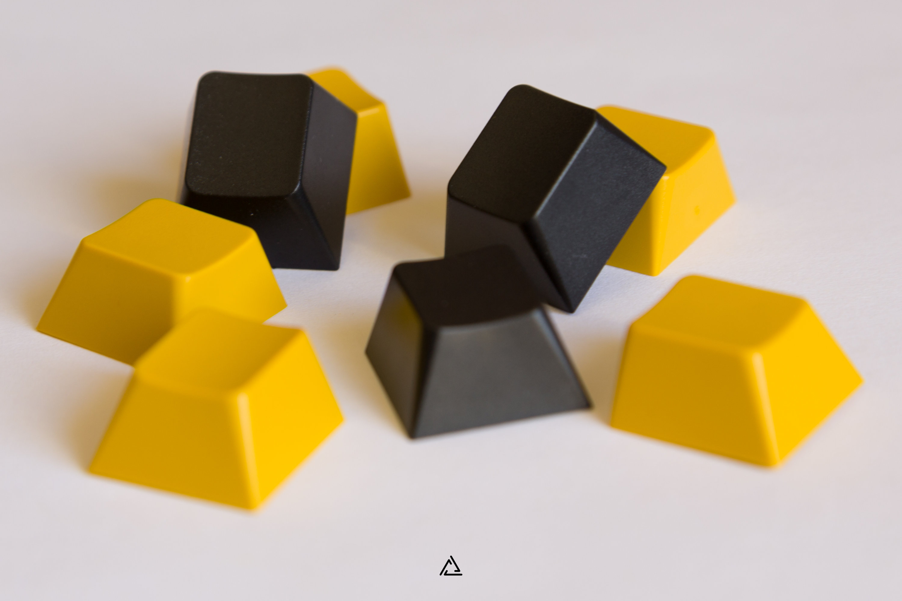 GMK LUX – GB update: samples are here! – ZAMBUMON